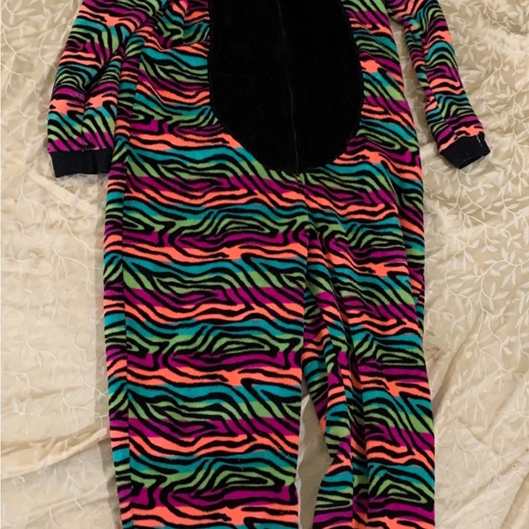 Secret Treasures | Pants & Jumpsuits | Womens Rainbow Zebra Hoodie One ...